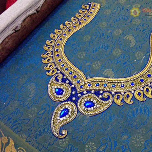 Stunning Kundan Stone Aari Work Blouse Designs for a Timeless Look ...